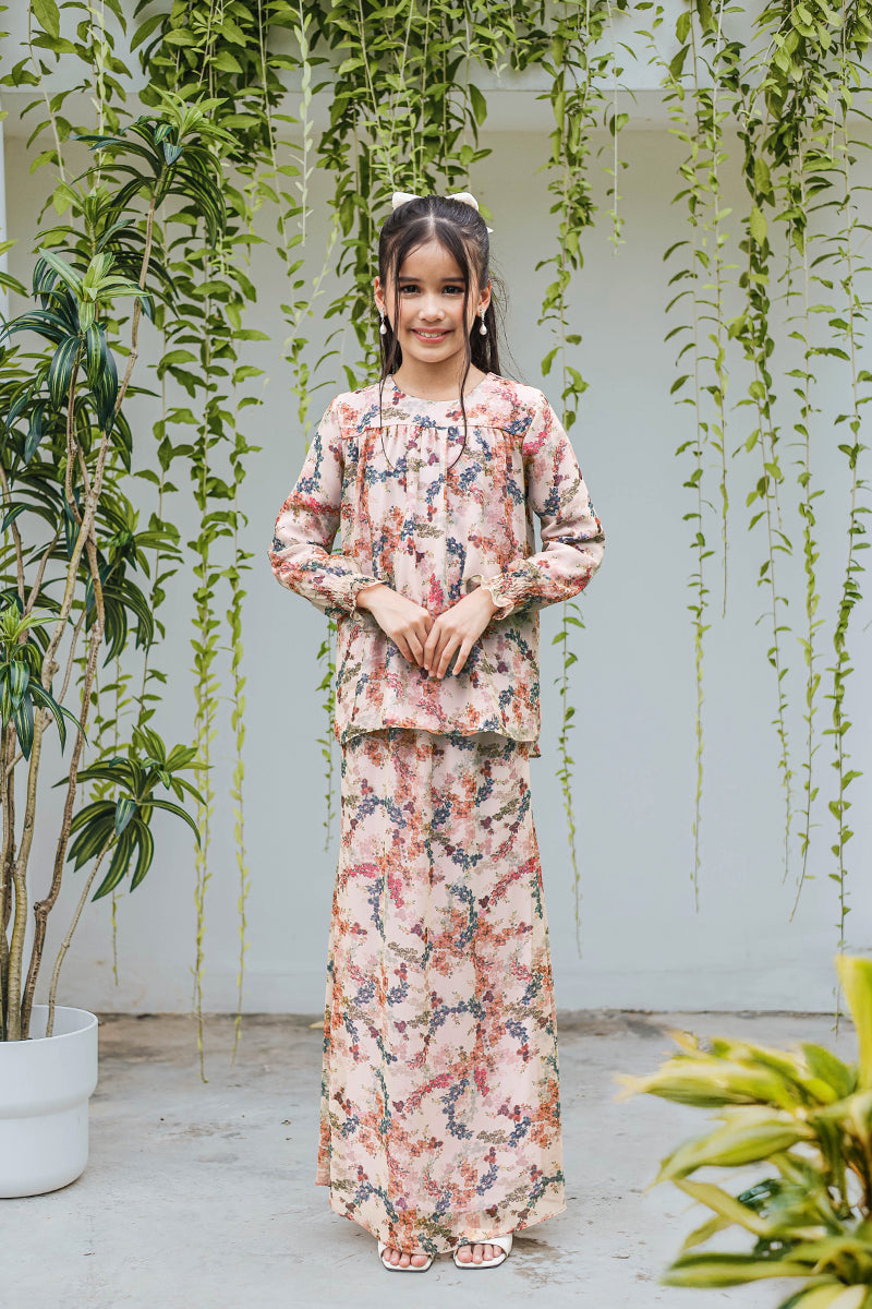 SARI 06 KIDS - Sweet Orange – ANIES IMAN EMPIRE